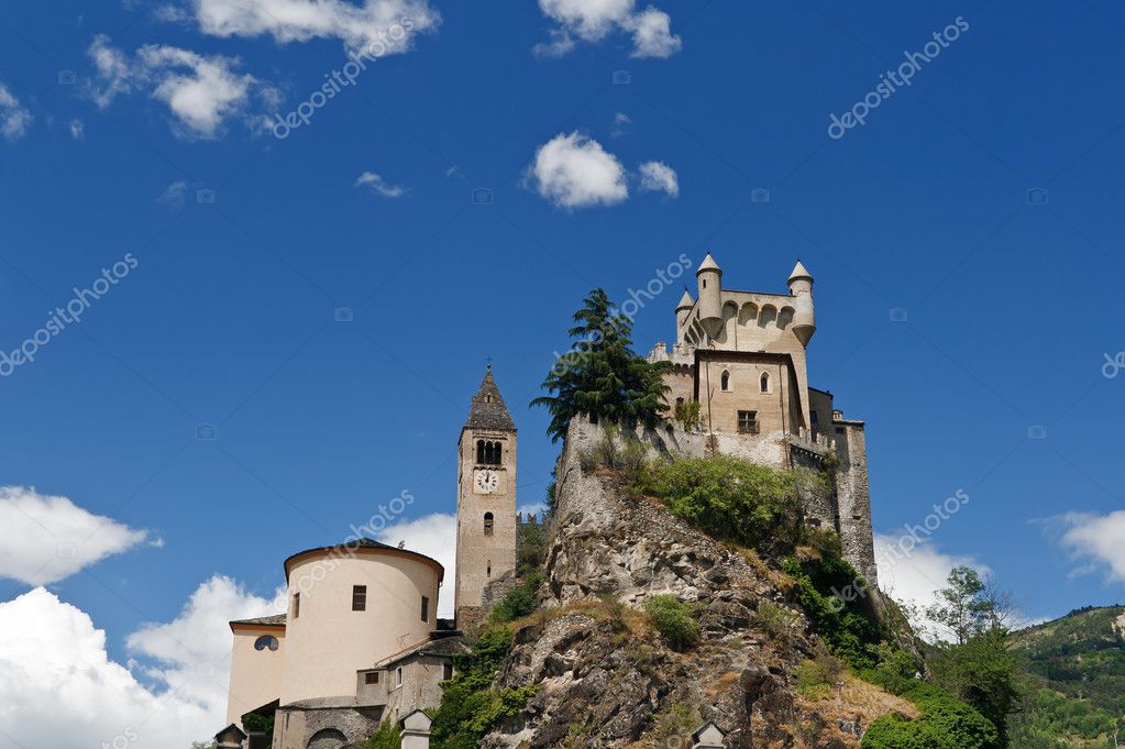 Saint Pierre castle and church, Italy — Stock Photo © Antonio-S #5671541