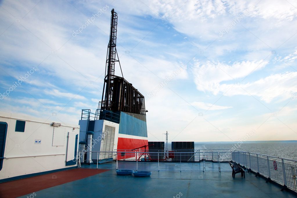 Ship deck view, ocean in a sunny day Stock Photo by ©Photocreo 6443424