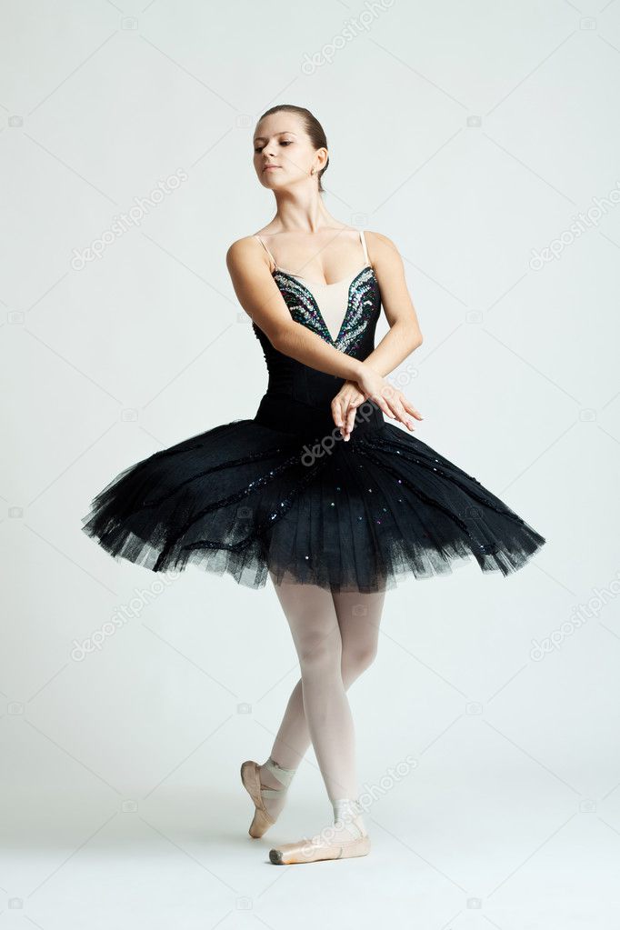 Professional female ballet dancer — Stock Photo © feedough #5686195