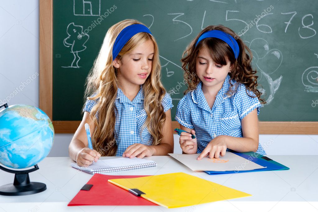 Kids students in classroom helping each other — Stock Photo ...